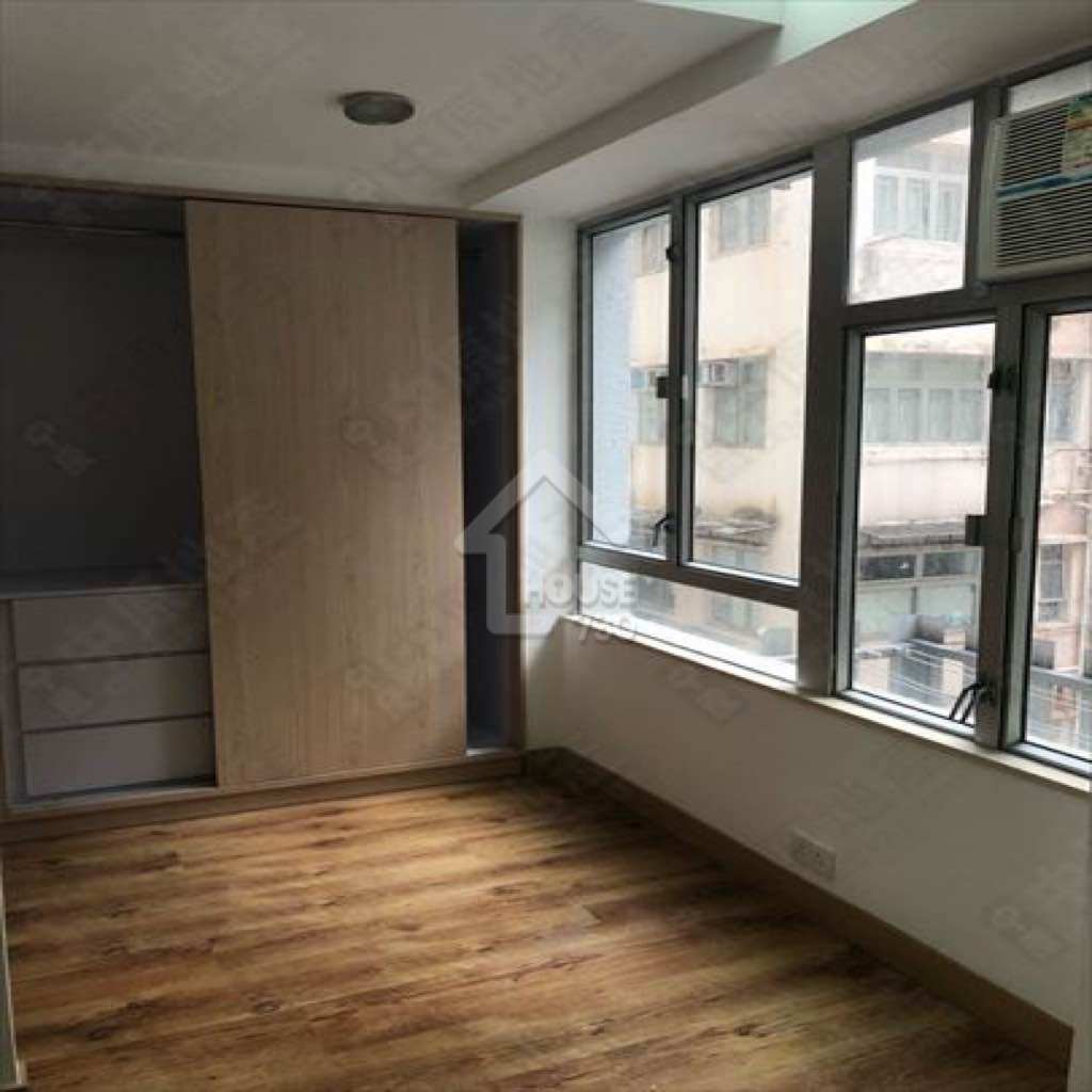 Happy Valley CHEERFUL COURT Village apartment,village house Cheerful ...