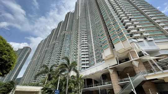 Tung Chung Town CentreCOASTAL SKYLINE Village apartment,village house ...