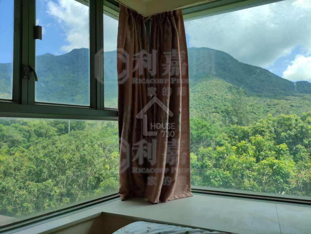 Tung Chung Town CentreCOASTAL SKYLINE Village apartment,village house COASTAL SKYLINE Phase 1 ...