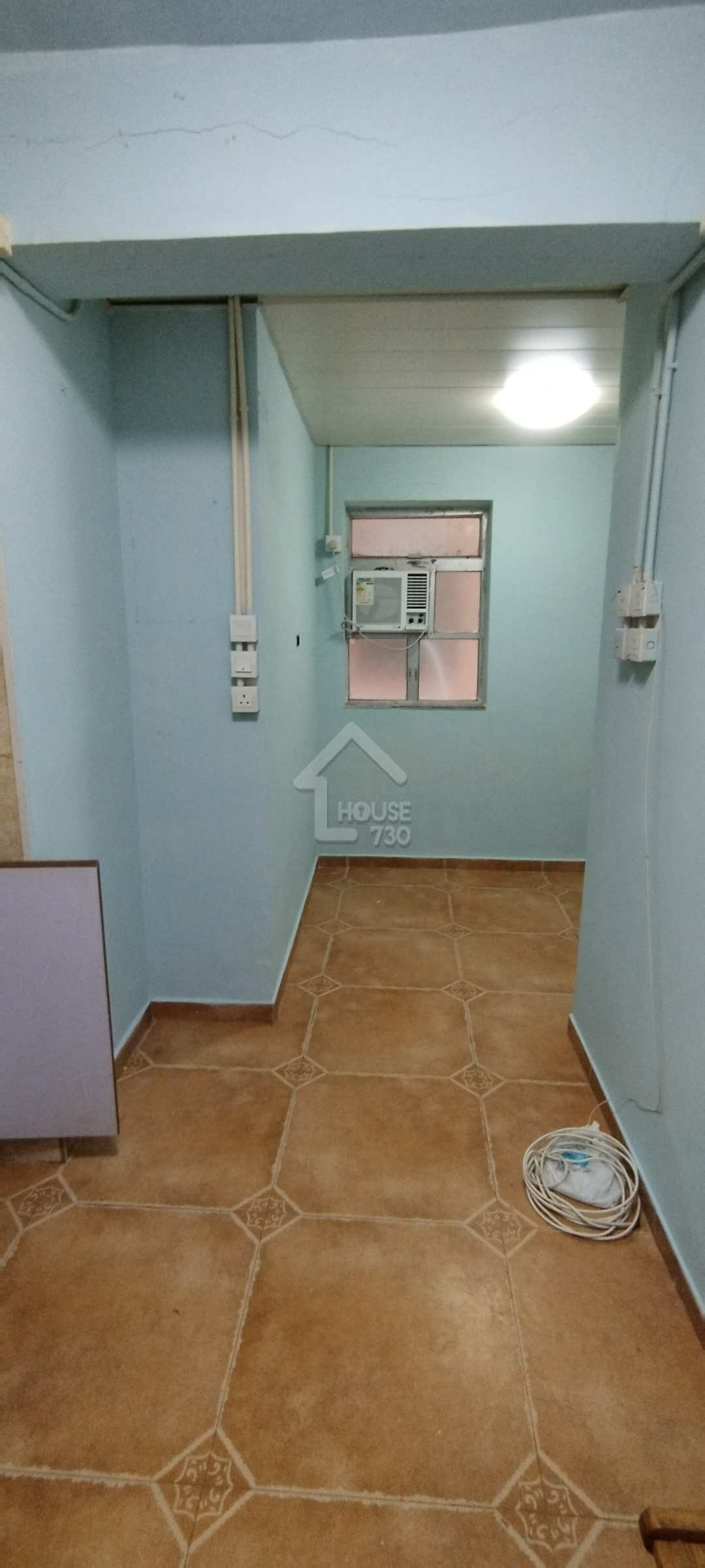 Tsim Sha Tsui | Jordan | Man Yuen Building | 6144710 | Rent - House730