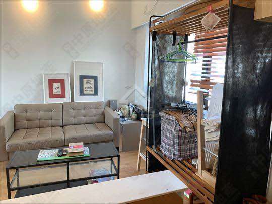 Mid Level East | Happy Valley | YUK SAU MANSION | Sale - House730