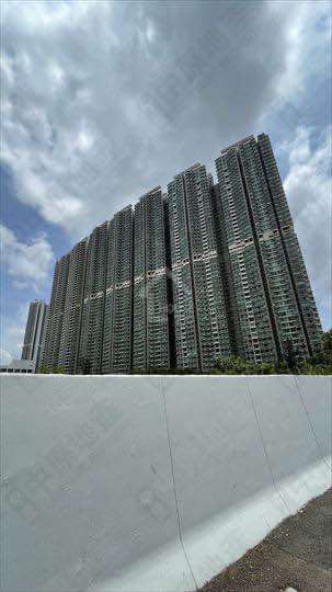 Tung Chung Town Centre COASTAL SKYLINE Village apartment,village house ...