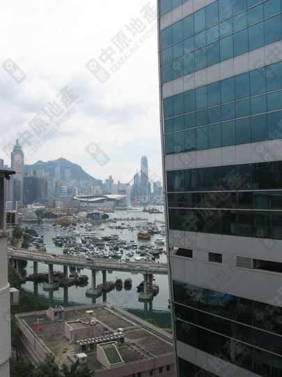 North Point | Victoria Mansion | 8302310 | Rent - House730