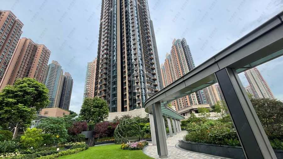 Yuen Long | The Yoho Hub | 8499989 | Rent - House730