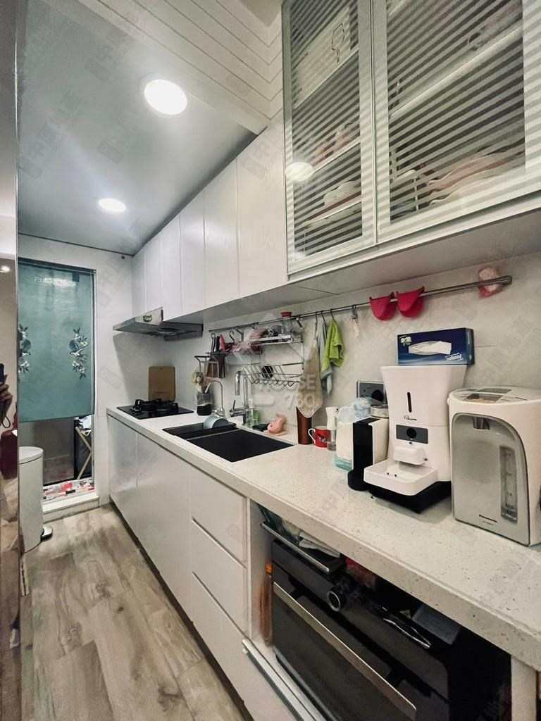 Kennedy Town | Sai Yin Pun | Sheung Wan | Cheung Ling Mansion | 8620391 ...