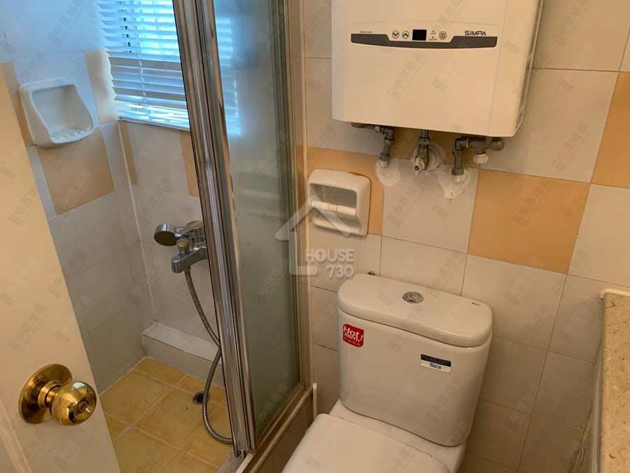 Mid Level West | Conduit Tower | 8757023 | Rent - House730