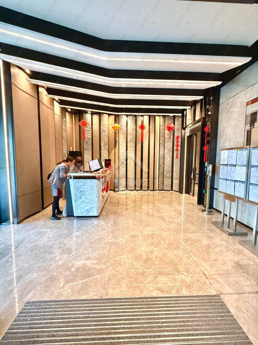 Yuen Long | The Yoho Hub | 8745107 | Rent - House730