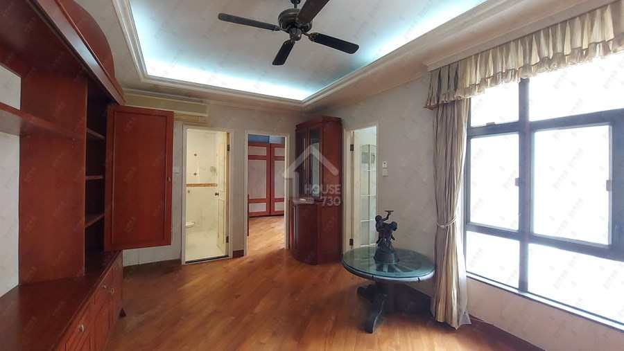 Mid Level East | Happy Valley | Sun View Court | 9300865 | Rent - House730