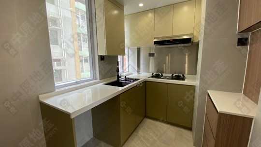 Ho Man Tin | King's Park | Wah Hing Building | 8755311 | Rent - House730