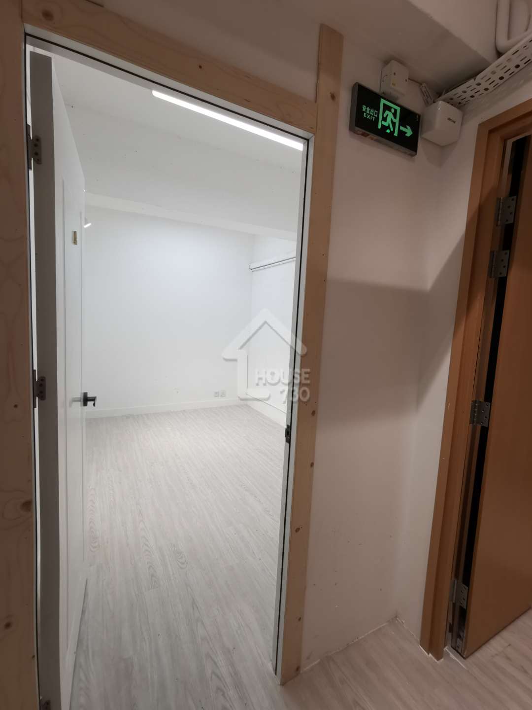 Kwun Tong | TAK SING INDUSTRIAL BUILDING | 8509984 | Rent - House730