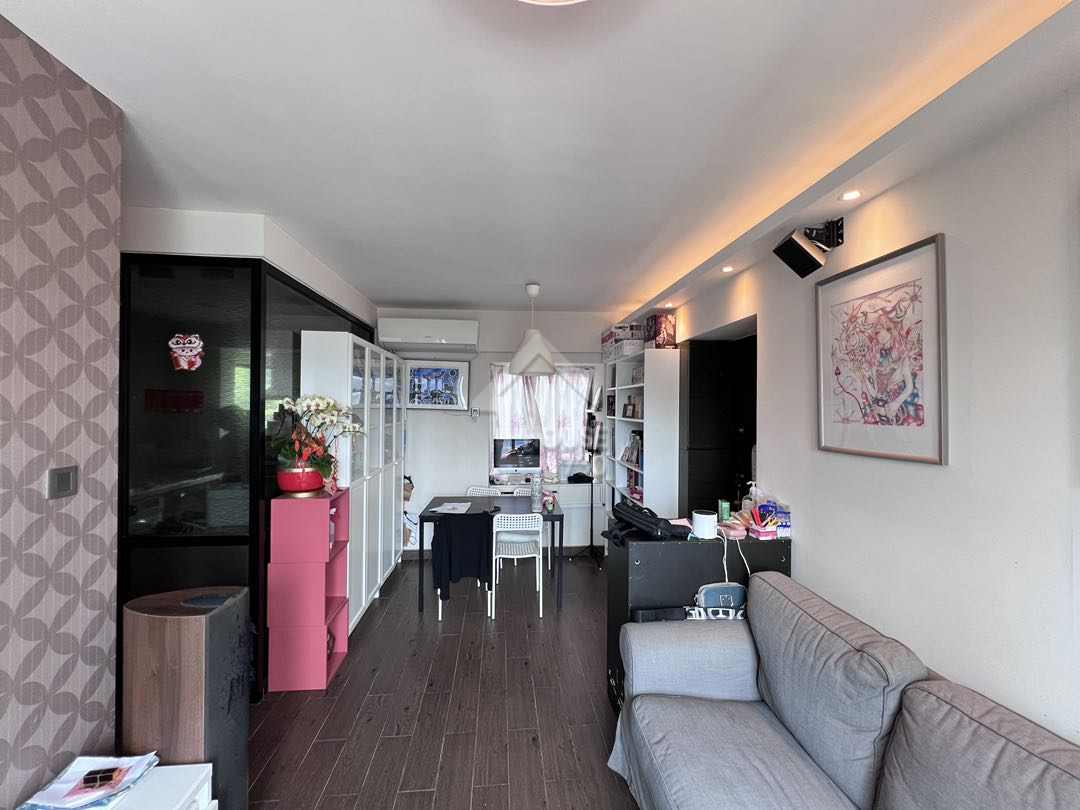 Sham Tseng | Castle Peak Road | Hanley Villa | 8513136 | Rent - House730
