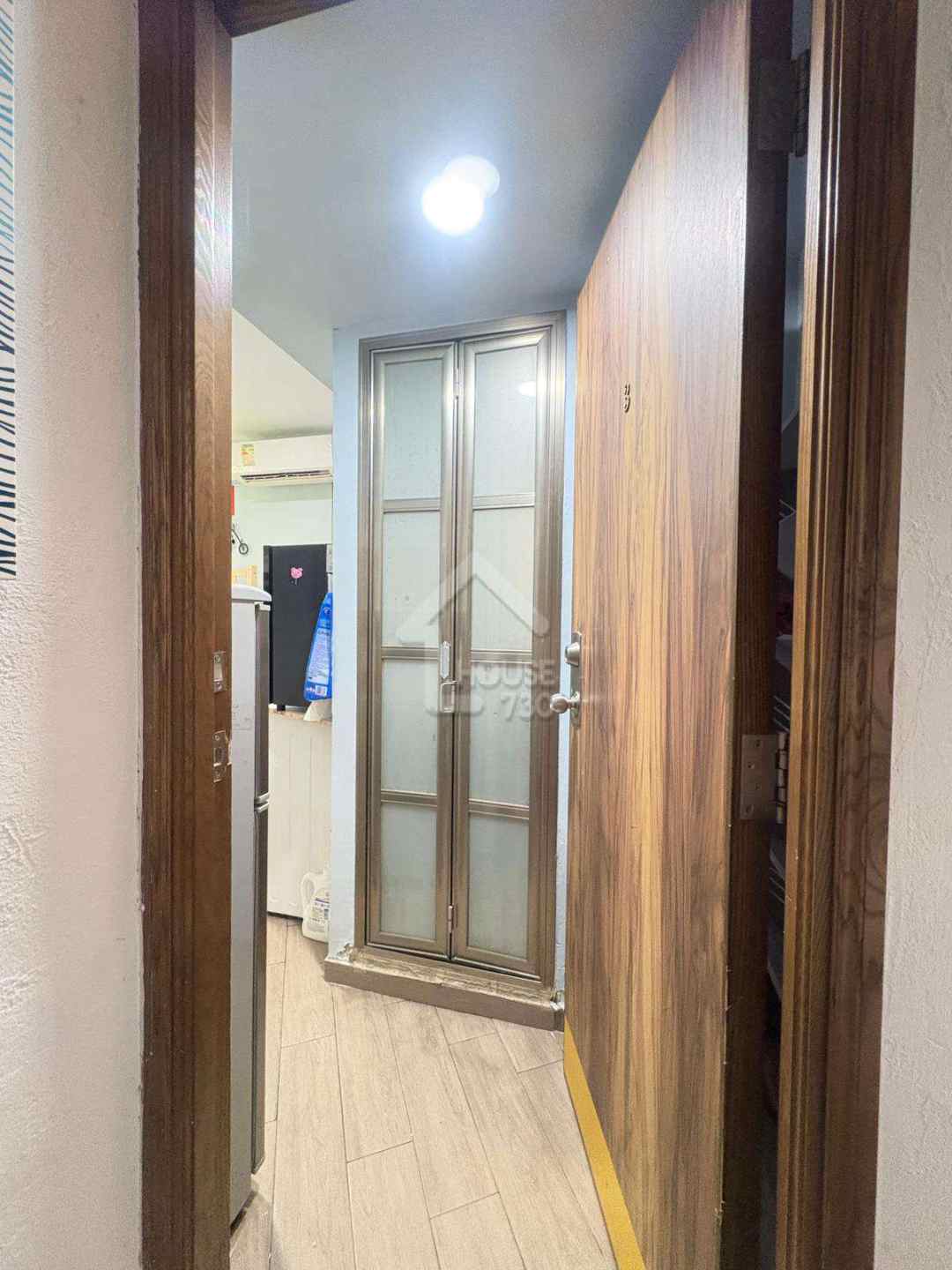 Tsim Sha Tsui | Jordan | Wing Lee Building | 8768610 | Rent - House730