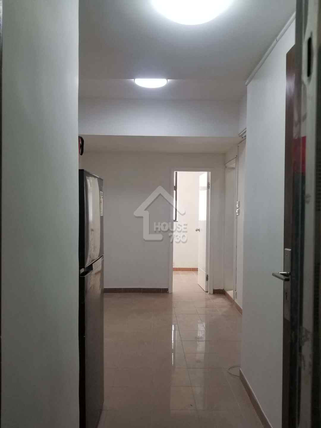 Kwai Chung | Kwai Wo Building | 9156872 | Rent - House730