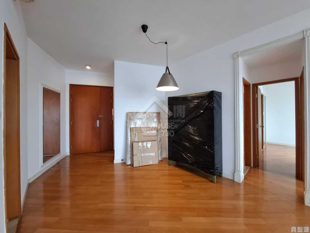 Tung Chung | Coastal Skyline | 8460929 | Rent - House730